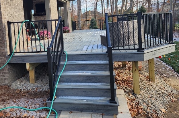 Prepping Your Deck For The Summer | Coy Construction Inc.